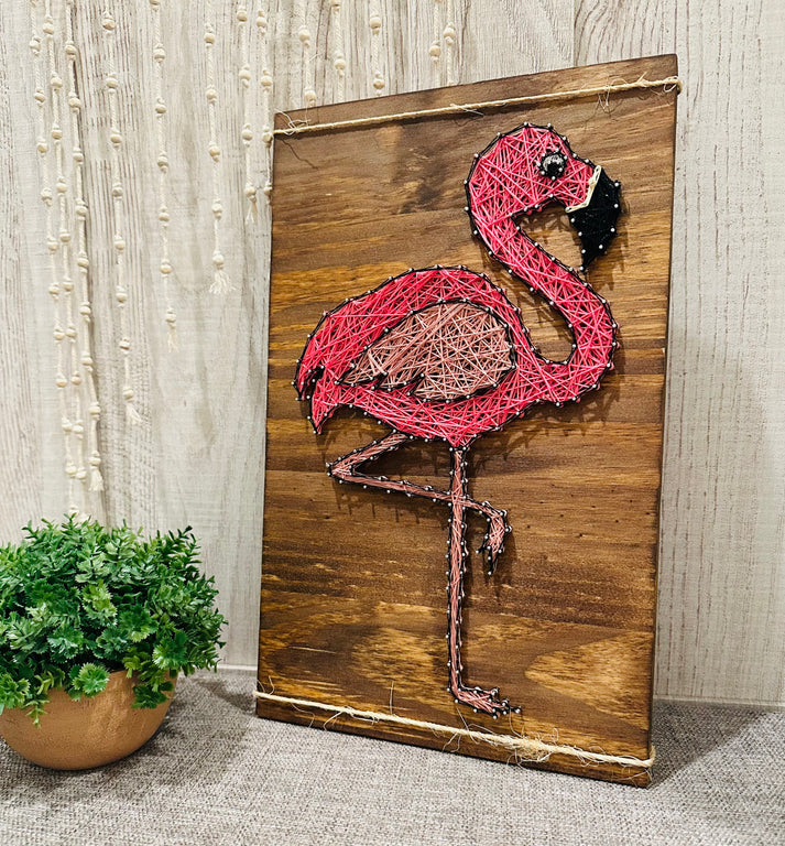 Flamingo string art – All Around Charm